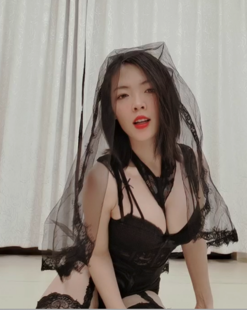 斗鱼 劳拉殿下 最新视频大合集 - 舞艺吧-舞艺吧